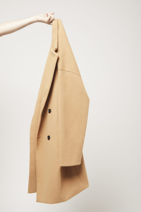 Comment réparer un trou, accroc d'une doublure déchirée